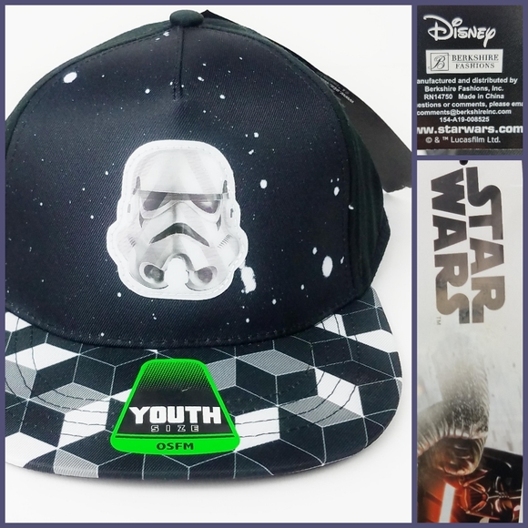 Star Wars | Accessories | Nwt Star Wars Stormtrooper Holographic Youth ...